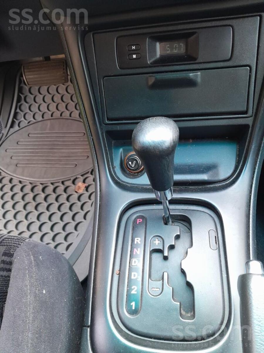 Blue Honda Accord 2000 in Riga, with an engine capacity of 1.80 L and mileage of 130 thousand km for 2000 €, photo 12 on AUTOMOTO.COM.LV
