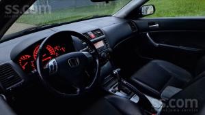 Zils Honda Accord 2003 Daugavpils, ar dzinēja tilpumu 2.00 L un nobraukumu 331 tūkst. km par 1500 €, foto 11 vietnē AUTOMOTO.COM.LV