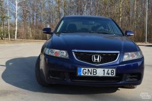Blue Honda Accord 2004 in Vilnius, with an engine capacity of 2.20 L and mileage of 372 thousand km for 900 €, photo 2 on AUTOMOTO.COM.LV
