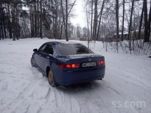 Blue Honda Accord 2004 in Riga, with an engine capacity of 2.00 L and mileage of 257 thousand km for 1120 €, photo 5 on AUTOMOTO.COM.LV