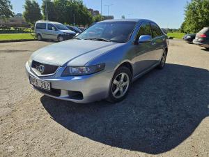 Zils Honda Accord 2004 Šauļi, ar dzinēja tilpumu 2.20 L un nobraukumu 350 tūkst. km par 1100 €, foto 4 vietnē AUTOMOTO.COM.LV