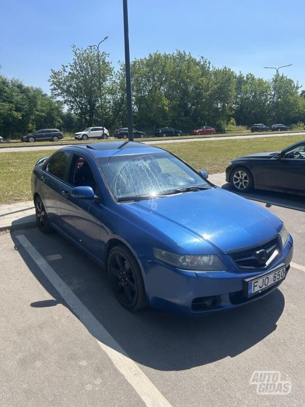Zils Honda Accord 2004 Kauņa, ar dzinēja tilpumu 2.20 L un nobraukumu 296 tūkst. km par 1500 €, foto 1 vietnē AUTOMOTO.COM.LV