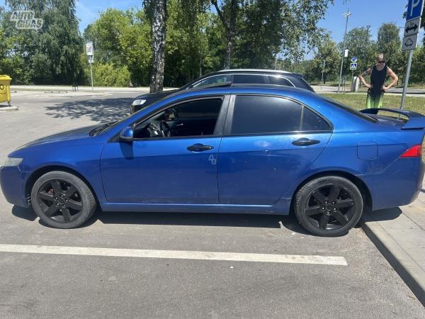 Zils Honda Accord 2004 Kauņa, ar dzinēja tilpumu 2.20 L un nobraukumu 296 tūkst. km par 1500 €, foto 3 vietnē AUTOMOTO.COM.LV