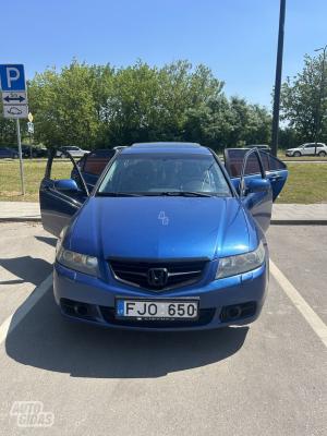 Zils Honda Accord 2004 Kauņa, ar dzinēja tilpumu 2.20 L un nobraukumu 296 tūkst. km par 1500 €, foto 5 vietnē AUTOMOTO.COM.LV