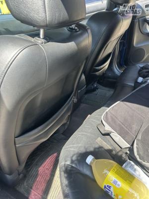 Zils Honda Accord 2004 Kauņa, ar dzinēja tilpumu 2.20 L un nobraukumu 296 tūkst. km par 1500 €, foto 11 vietnē AUTOMOTO.COM.LV