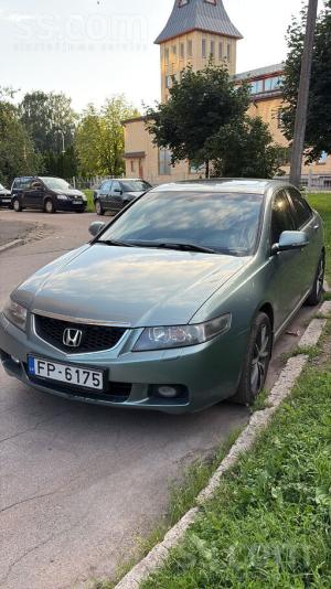 Синий Хонда Аккорд 2004 в Рига, объемом двигателя 2.40 л и пробегом 287 тыс. км за 2000 €, фото 3 на AUTOMOTO.COM.LV