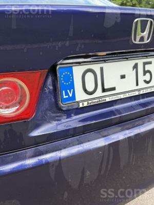 Blue Honda Accord 2004 in Aluksne, with an engine capacity of 2.00 L and mileage of 299 thousand km for 1700 €, photo 10 on AUTOMOTO.COM.LV