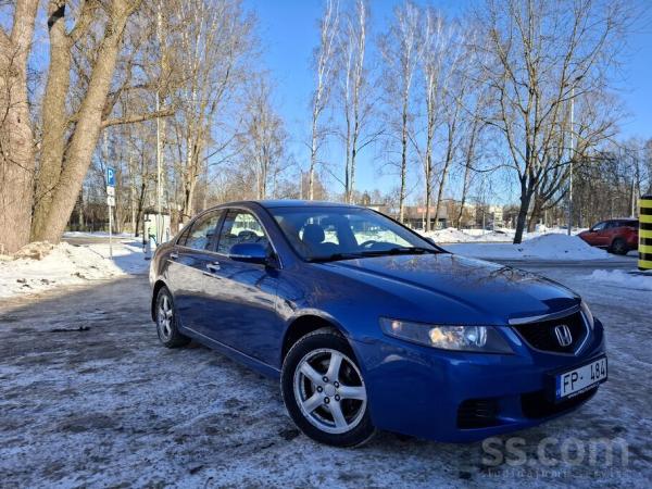 Zils Honda Accord 2005 Rīga, ar dzinēja tilpumu 2.00 L un nobraukumu 264 tūkst. km par 1580 €, foto 1 vietnē AUTOMOTO.COM.LV