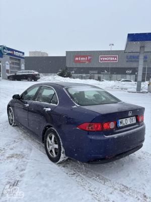 Blue Honda Accord 2005 in Siauliai, with an engine capacity of 2.20 L and mileage of 286 thousand km for 1350 €, photo 3 on AUTOMOTO.COM.LV