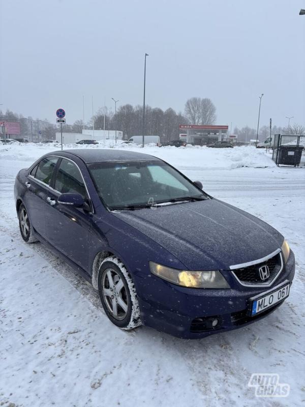 Zils Honda Accord 2005 Šauļi, ar dzinēja tilpumu 2.20 L un nobraukumu 286 tūkst. km par 1350 €, foto 7 vietnē AUTOMOTO.COM.LV