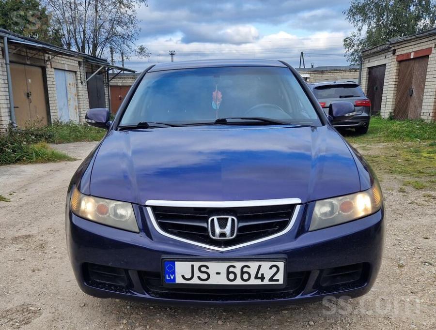 Zils Honda Accord 2005 Rīga, ar dzinēja tilpumu 2.20 L un nobraukumu 310 tūkst. km par 1900 €, foto 1 vietnē AUTOMOTO.COM.LV