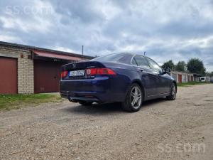 Zils Honda Accord 2005 Rīga, ar dzinēja tilpumu 2.20 L un nobraukumu 310 tūkst. km par 1900 €, foto 5 vietnē AUTOMOTO.COM.LV