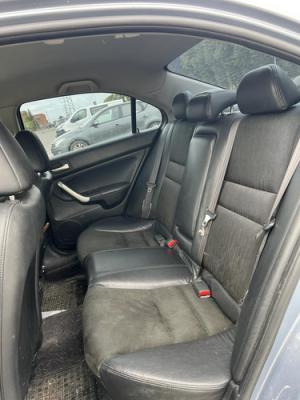 Zils Honda Accord 2005 Narva, ar dzinēja tilpumu 2.20 L un nobraukumu 401 tūkst. km par 599 €, foto 12 vietnē AUTOMOTO.COM.LV