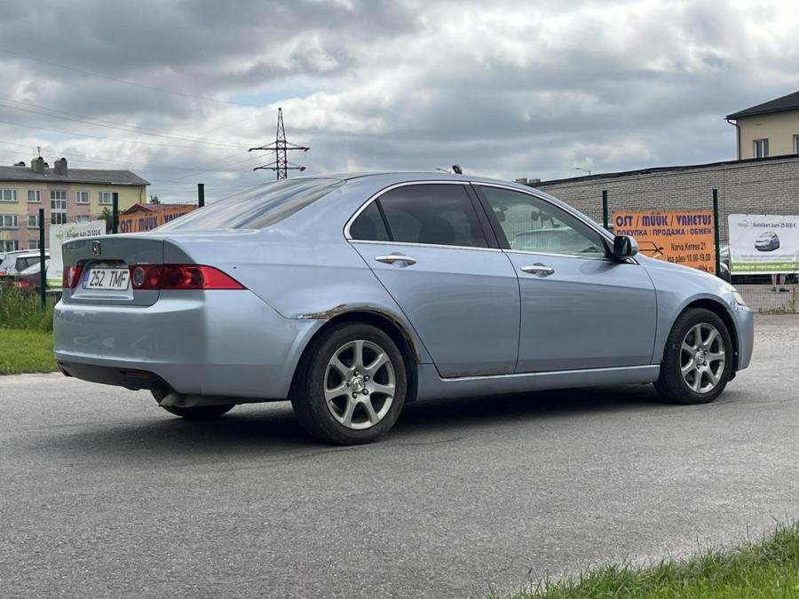 Zils Honda Accord 2005 Narva, ar dzinēja tilpumu 2.20 L un nobraukumu 401 tūkst. km par 599 €, foto 19 vietnē AUTOMOTO.COM.LV