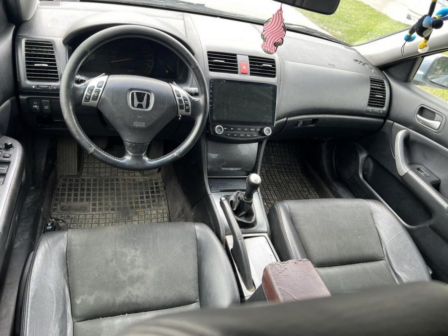Zils Honda Accord 2005 Narva, ar dzinēja tilpumu 2.20 L un nobraukumu 401 tūkst. km par 599 €, foto 22 vietnē AUTOMOTO.COM.LV