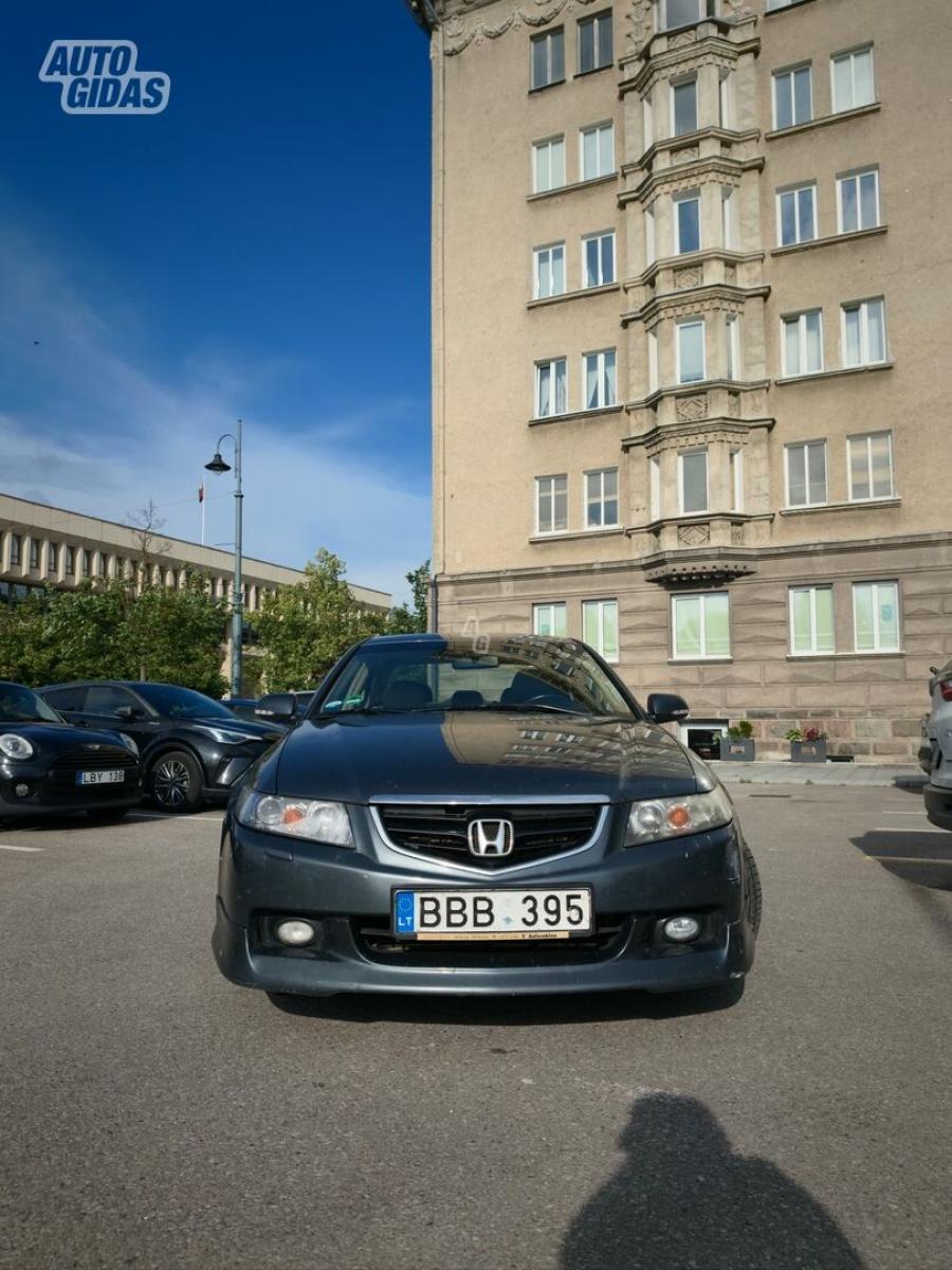 Zils Honda Accord 2005 Viļņa, ar dzinēja tilpumu 2.40 L un nobraukumu 309 tūkst. km par 1200 €, foto 3 vietnē AUTOMOTO.COM.LV