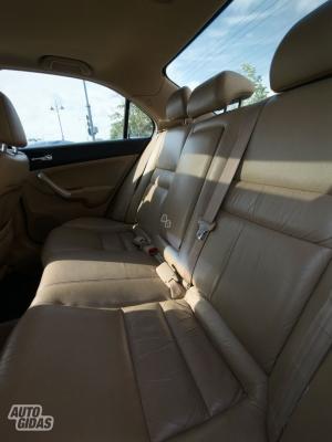 Zils Honda Accord 2005 Viļņa, ar dzinēja tilpumu 2.40 L un nobraukumu 309 tūkst. km par 1200 €, foto 13 vietnē AUTOMOTO.COM.LV
