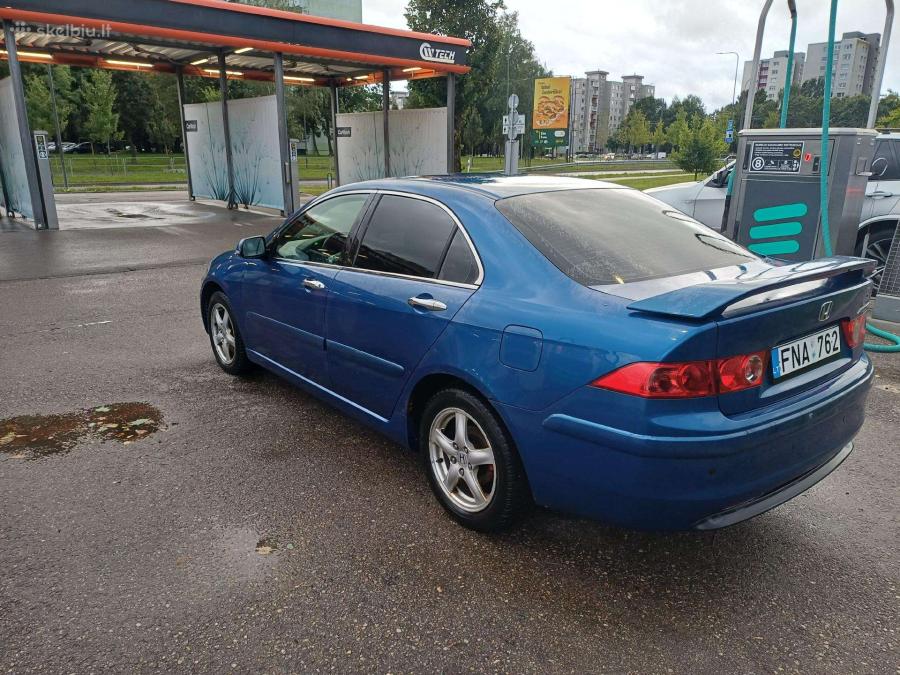 Zils Honda Accord 2005 Kauņa, ar dzinēja tilpumu 2.20 L un nobraukumu 317 tūkst. km par 900 €, foto 3 vietnē AUTOMOTO.COM.LV