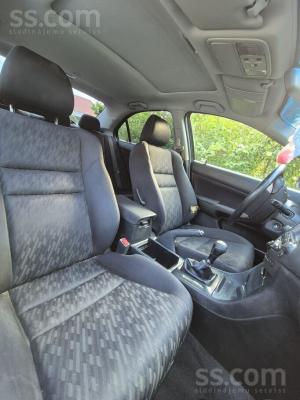 Zils Honda Accord 2005 Cēsis, ar dzinēja tilpumu 2.20 L un nobraukumu 336 tūkst. km par 1300 €, foto 6 vietnē AUTOMOTO.COM.LV