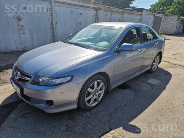 Blue Honda Accord 2006 in Riga, with an engine capacity of 2.00 L and mileage of 180 thousand km for 900 €, photo 1 on AUTOMOTO.COM.LV