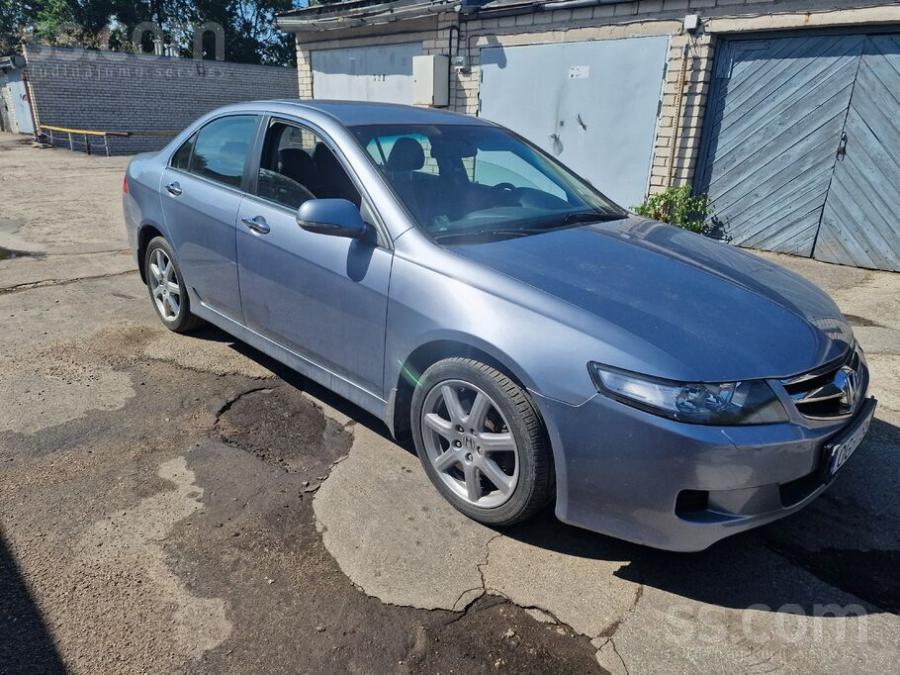 Blue Honda Accord 2006 in Riga, with an engine capacity of 2.00 L and mileage of 180 thousand km for 900 €, photo 3 on AUTOMOTO.COM.LV