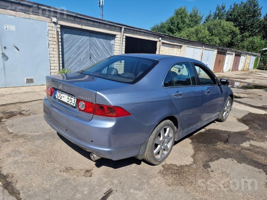 Blue Honda Accord 2006 in Riga, with an engine capacity of 2.00 L and mileage of 180 thousand km for 900 €, photo 4 on AUTOMOTO.COM.LV