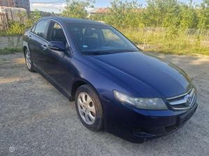 Blue Honda Accord 2006 in Vilnius, with an engine capacity of 2.00 L and mileage of 256 thousand km for 950 €, photo 4 on AUTOMOTO.COM.LV