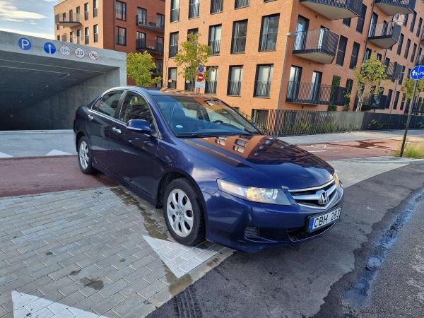 Blue Honda Accord 2006 in Vilnius, with an engine capacity of 2.00 L and mileage of 252 thousand km for 2250 €, photo 4 on AUTOMOTO.COM.LV