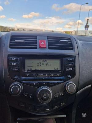 Zils Honda Accord 2006 Viļņa, ar dzinēja tilpumu 2.00 L un nobraukumu 252 tūkst. km par 2250 €, foto 10 vietnē AUTOMOTO.COM.LV
