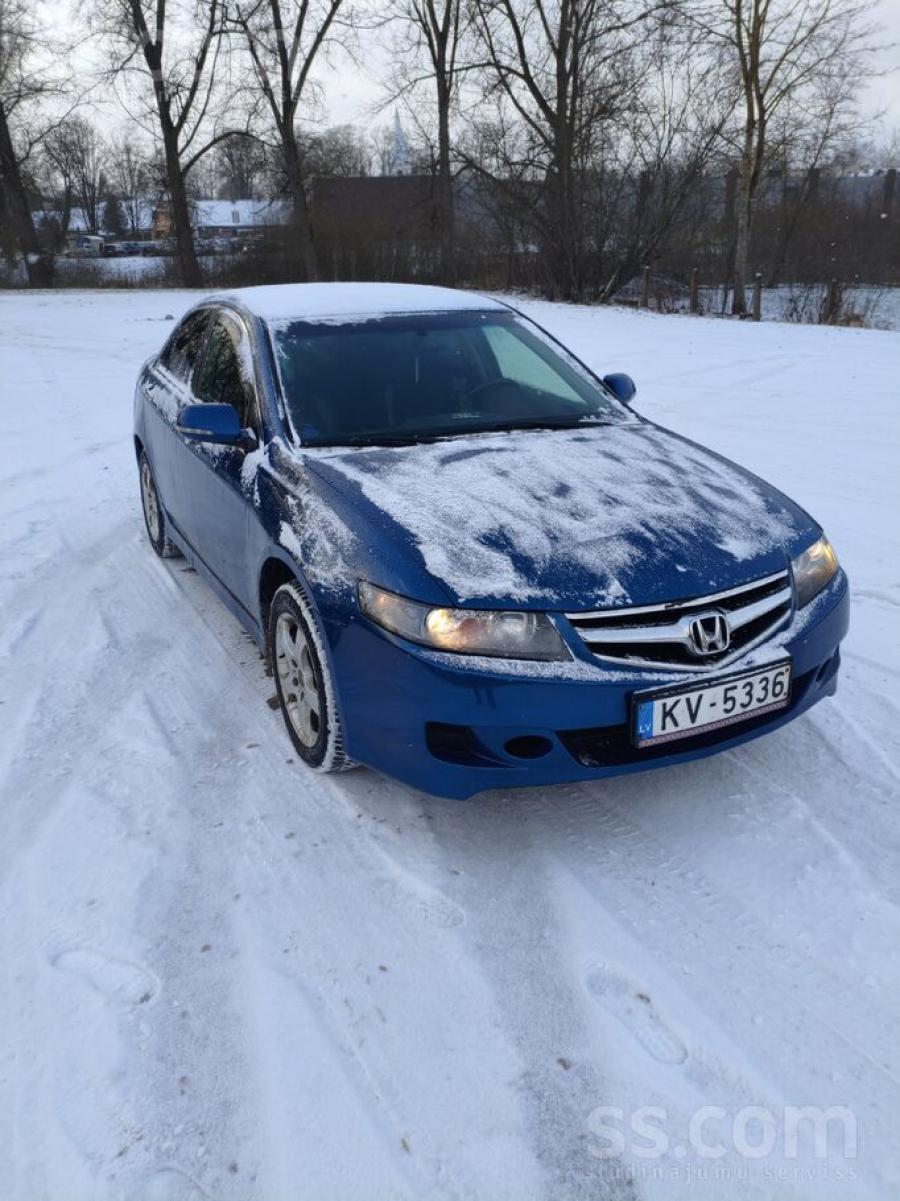 Zils Honda Accord 2007 Jēkabpils, ar dzinēja tilpumu 2.20 L un nobraukumu 286 tūkst. km par 1600 €, foto 1 vietnē AUTOMOTO.COM.LV