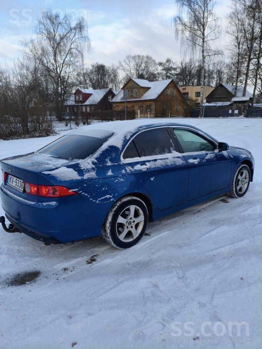 Zils Honda Accord 2007 Jēkabpils, ar dzinēja tilpumu 2.20 L un nobraukumu 286 tūkst. km par 1600 €, foto 2 vietnē AUTOMOTO.COM.LV