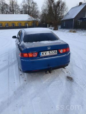 Zils Honda Accord 2007 Jēkabpils, ar dzinēja tilpumu 2.20 L un nobraukumu 286 tūkst. km par 1600 €, foto 3 vietnē AUTOMOTO.COM.LV