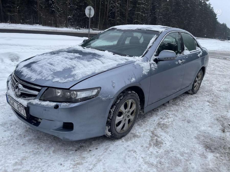 Blue Honda Accord 2007 in Utena, with an engine capacity of 2.20 L and mileage of 4 thousand km for 480 €, photo 5 on AUTOMOTO.COM.LV