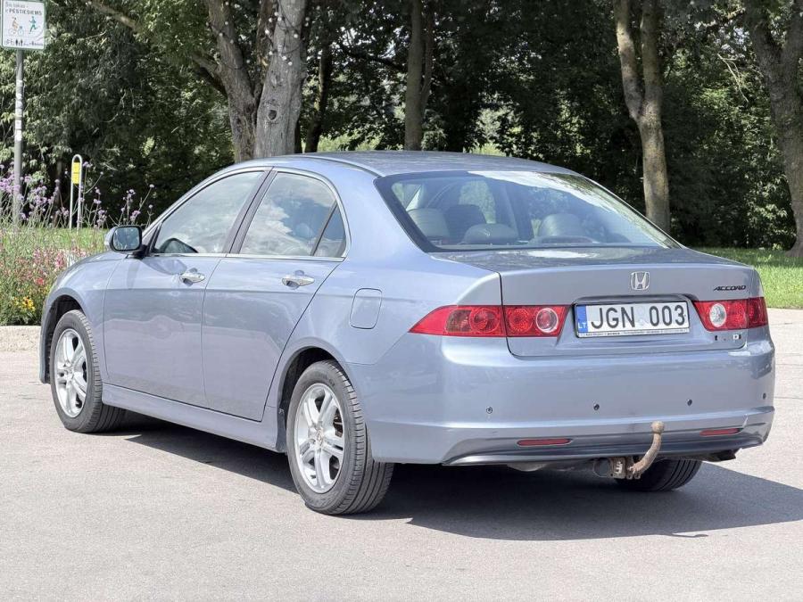 Zils Honda Accord 2007 Kauņa, ar dzinēja tilpumu 2.20 L un nobraukumu 272 tūkst. km par 1500 €, foto 3 vietnē AUTOMOTO.COM.LV