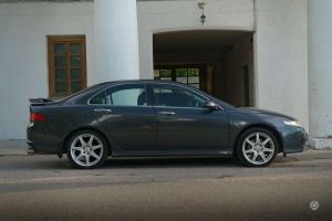 Blue Honda Accord 2007 in Vilnius, with an engine capacity of 2.40 L and mileage of 267 thousand km for 2600 €, photo 9 on AUTOMOTO.COM.LV