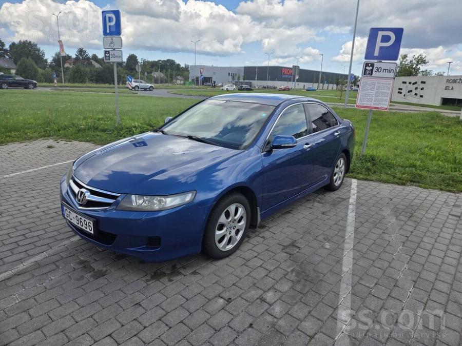 Синий Хонда Аккорд 2007 в Рига, объемом двигателя 2.00 л и пробегом 191 тыс. км за 2300 €, фото 3 на AUTOMOTO.COM.LV