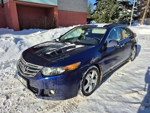 Blue Honda Accord 2008 in Panevezys, with an engine capacity of 2.20 L and mileage of 365 thousand km for 2900 €, photo 1 on AUTOMOTO.COM.LV