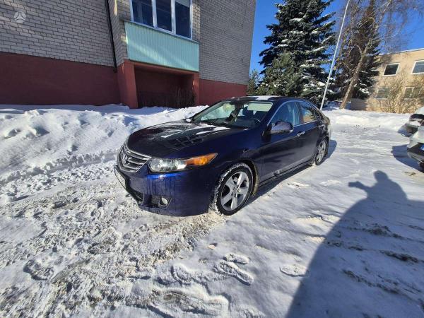 Blue Honda Accord 2008 in Panevezys, with an engine capacity of 2.20 L and mileage of 365 thousand km for 2900 €, photo 5 on AUTOMOTO.COM.LV