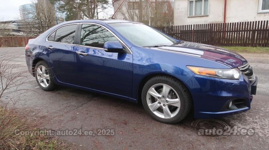 Zils Honda Accord 2009 Tallina, ar dzinēja tilpumu 2.20 L un nobraukumu 289 tūkst. km par 5790 €, foto 3 vietnē AUTOMOTO.COM.LV