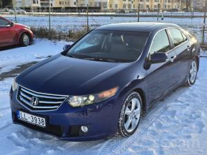 Blue Honda Accord 2009 in Riga, with an engine capacity of 2.00 L and mileage of 183 thousand km for 3800 €, photo  on AUTOMOTO.COM.LV