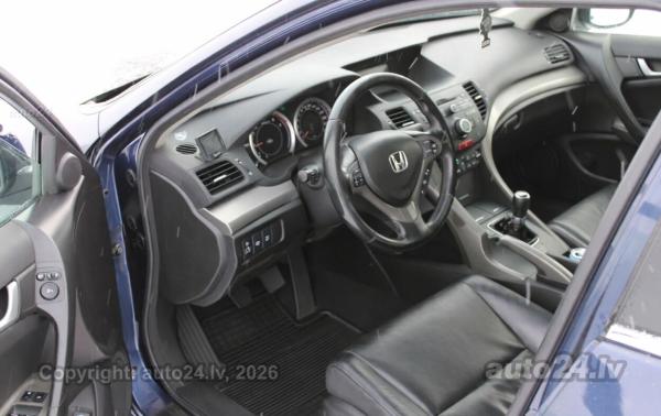 Zils Honda Accord 2009 Rapla, ar dzinēja tilpumu 2.20 L un nobraukumu 287 tūkst. km par 3490 €, foto 10 vietnē AUTOMOTO.COM.LV
