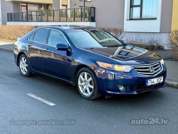 Blue Honda Accord 2009 in Tallinn, with an engine capacity of 2.20 L and mileage of 288 thousand km for 2499 €, photo 1 on AUTOMOTO.COM.LV