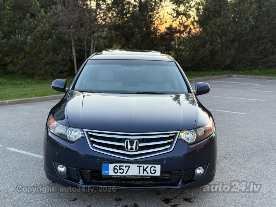 Zils Honda Accord 2009 Tallina, ar dzinēja tilpumu 2.20 L un nobraukumu 315 tūkst. km par 3500 €, foto 3 vietnē AUTOMOTO.COM.LV