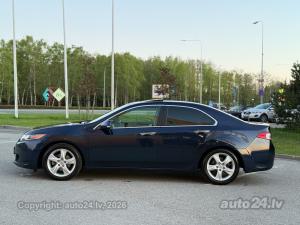 Zils Honda Accord 2009 Tallina, ar dzinēja tilpumu 2.20 L un nobraukumu 315 tūkst. km par 3500 €, foto 8 vietnē AUTOMOTO.COM.LV