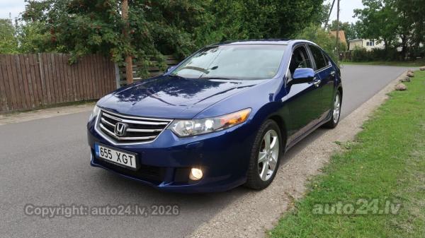 Blue Honda Accord 2009 in Tallinn, with an engine capacity of 2.20 L and mileage of 297 thousand km for 5790 €, photo 1 on AUTOMOTO.COM.LV
