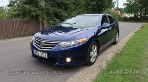 Zils Honda Accord 2009 Tallina, ar dzinēja tilpumu 2.20 L un nobraukumu 297 tūkst. km par 5790 €, foto  vietnē AUTOMOTO.COM.LV