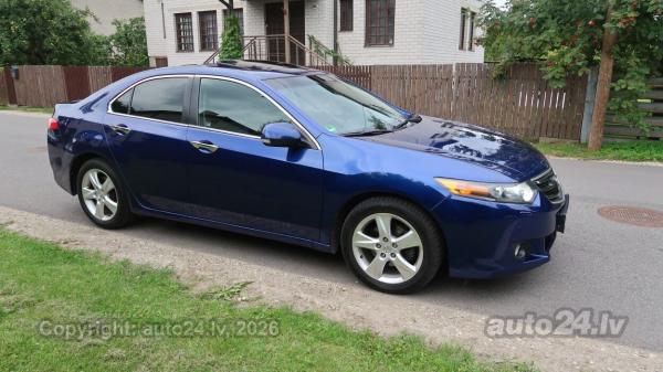 Blue Honda Accord 2009 in Tallinn, with an engine capacity of 2.20 L and mileage of 297 thousand km for 5790 €, photo 7 on AUTOMOTO.COM.LV