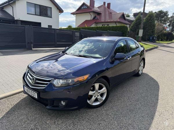 Zils Honda Accord 2009 Viļņa, ar dzinēja tilpumu 2.00 L un nobraukumu 226 tūkst. km par 3450 €, foto 1 vietnē AUTOMOTO.COM.LV