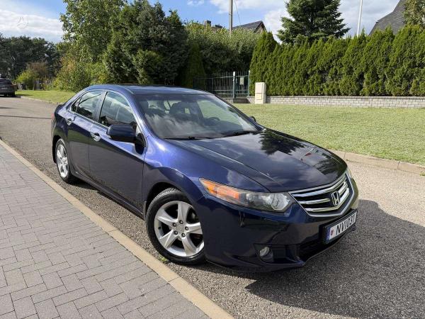 Zils Honda Accord 2009 Viļņa, ar dzinēja tilpumu 2.00 L un nobraukumu 226 tūkst. km par 3450 €, foto 5 vietnē AUTOMOTO.COM.LV