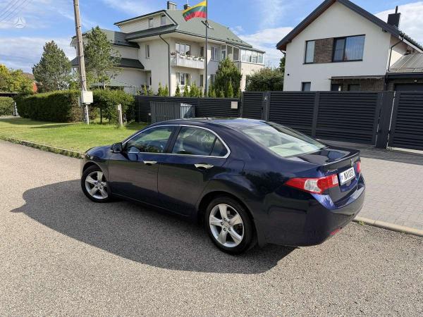 Zils Honda Accord 2009 Viļņa, ar dzinēja tilpumu 2.00 L un nobraukumu 226 tūkst. km par 3450 €, foto 8 vietnē AUTOMOTO.COM.LV